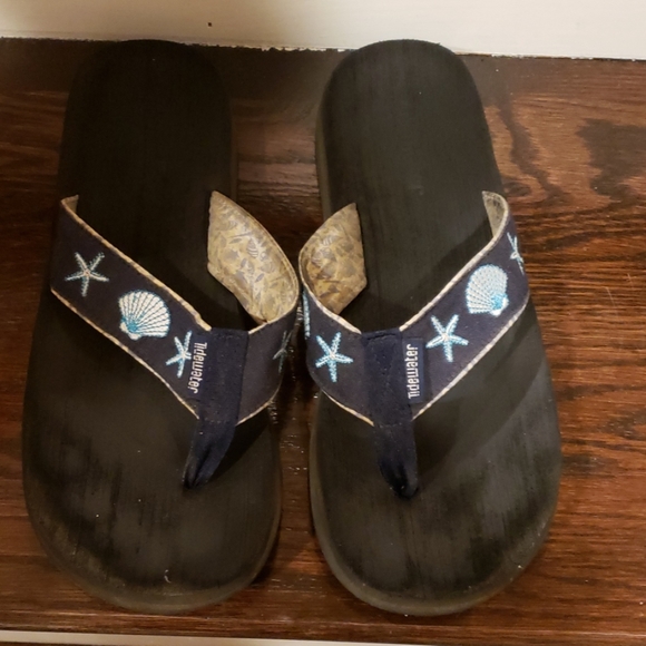 tidewater | Shoes | Tidewater Blue Seashell Starfish Flip Flops | Poshmark
